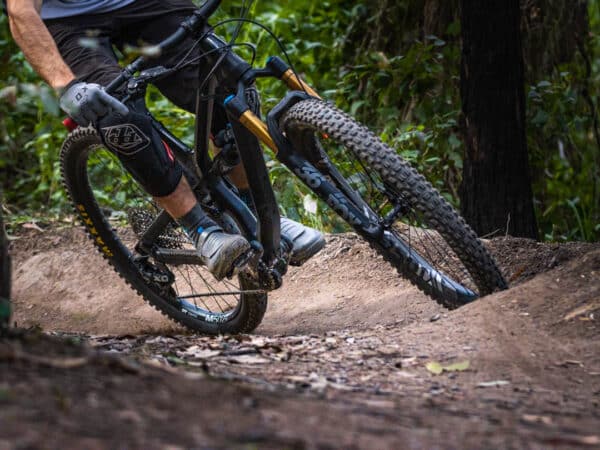 Shimano AM901 Review | The Best Gravity MTB Shoe