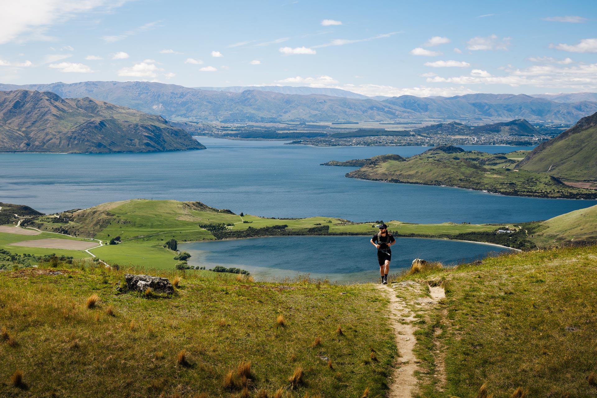 Diamond Lake & Rocky Mountain Summit Track Hiking Guide